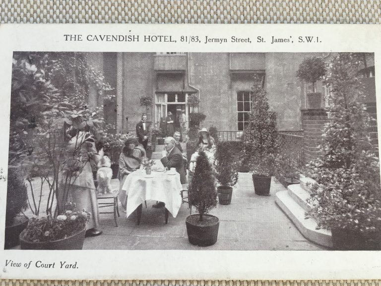 Rosa Lewis: The Queen of Cooks & Cockney – Mincing Words Abroad
